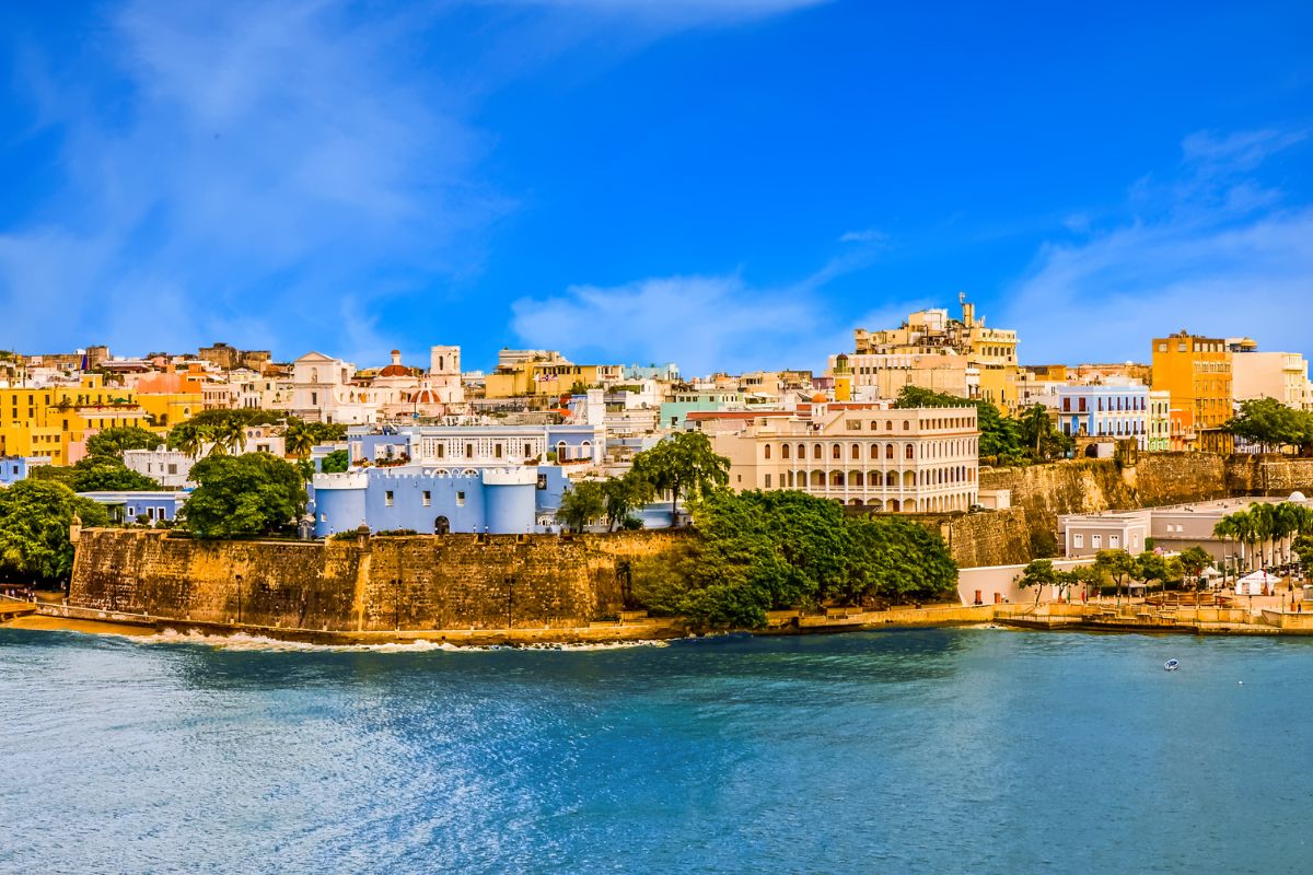 Puerto Rico Work Visa: Application Steps & Key Requirements